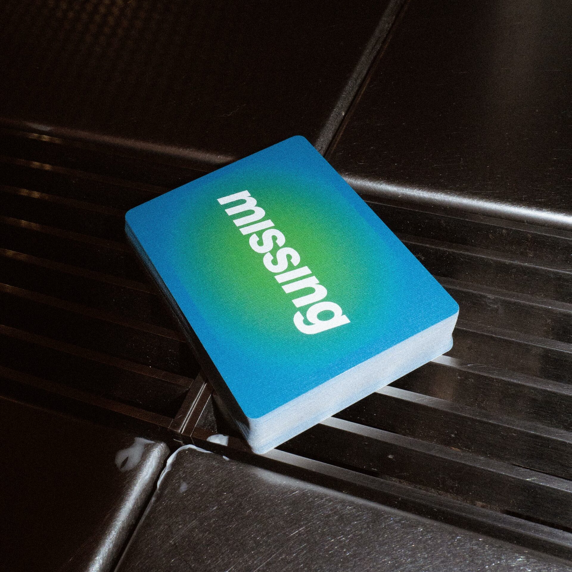 Base 03 (Blue, Linen Stock) Playing Cards by Missing New York | X-Decks ...