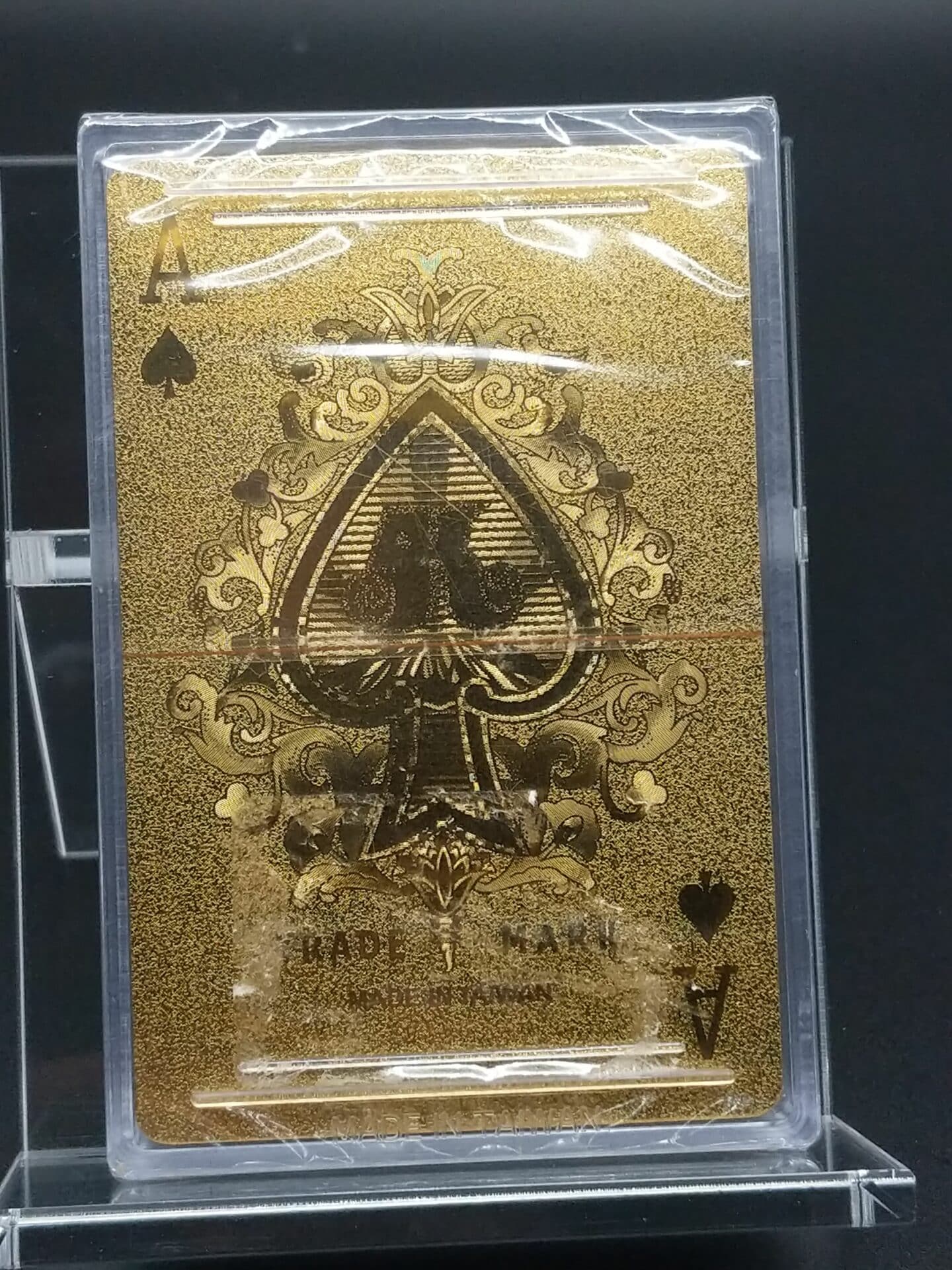 Burj Khalifa, Dubai (Gold) Playing Cards | X-Decks Playing Cards