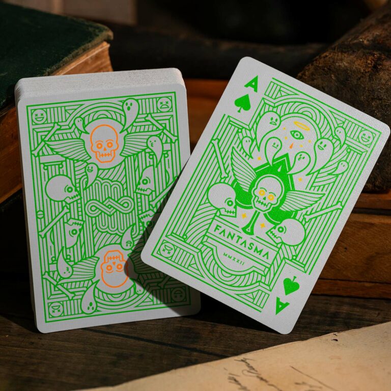 Fantasma Ectoplasm Playing Cards by TWI/Thirdway Industries | X-Decks ...